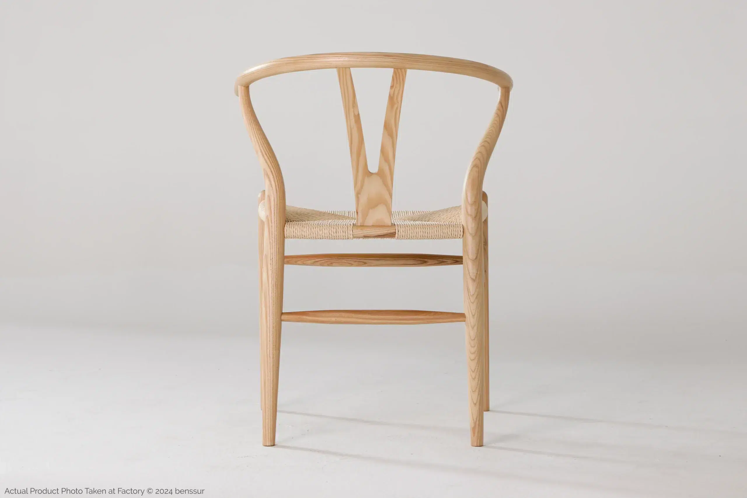 Iconic Wooden Wishbone Y Chair | Hans Wegner Replica